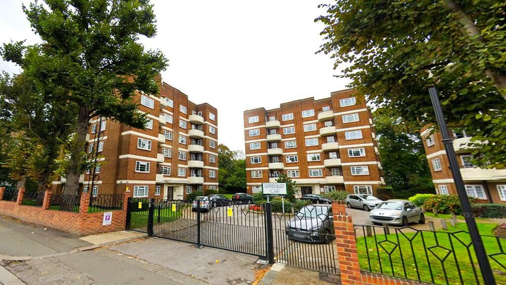 Bollo Lane, London, 2 bedroom